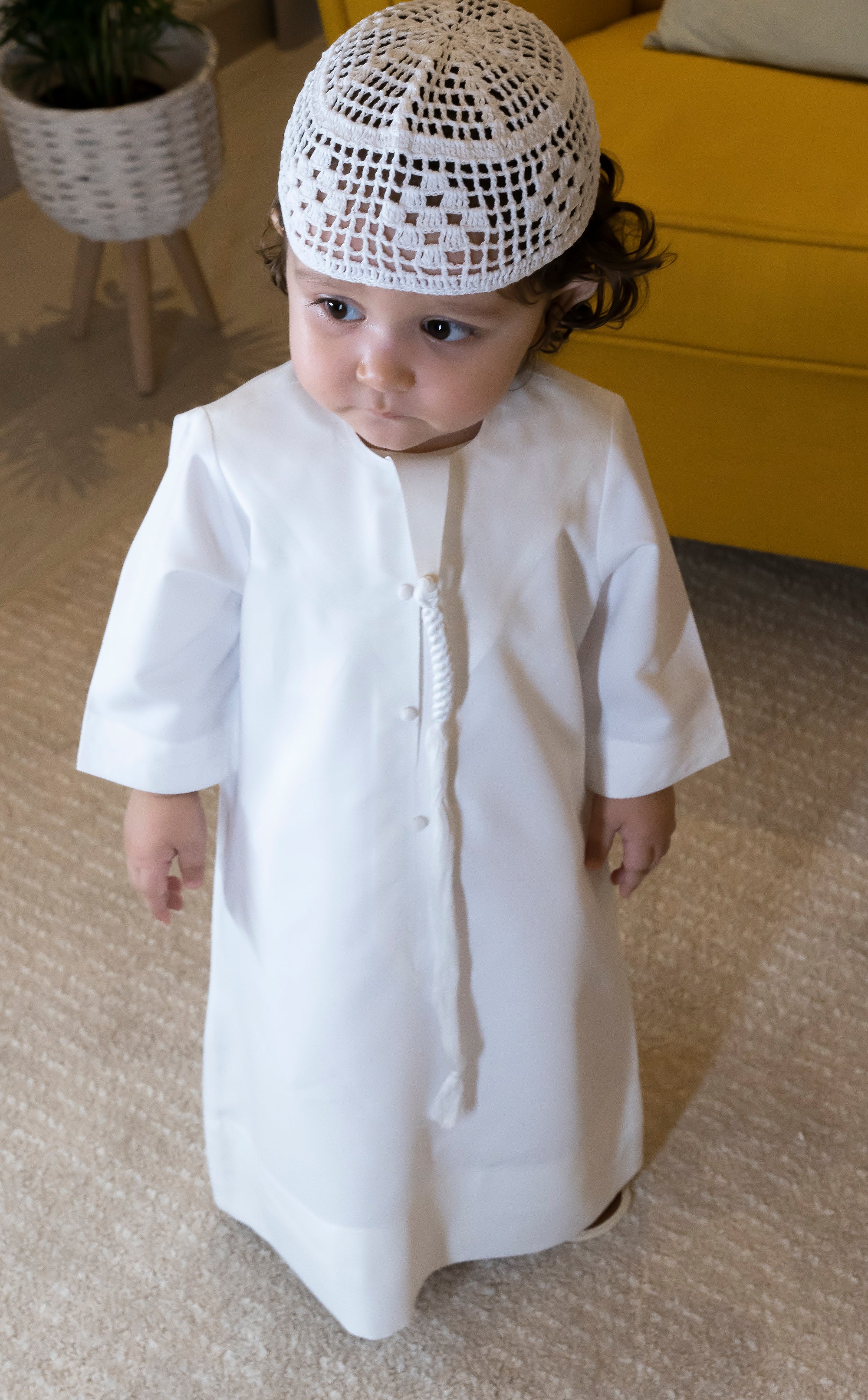 White Emirati Kandora For Kid | White Emirati Kandora | Calf.ae